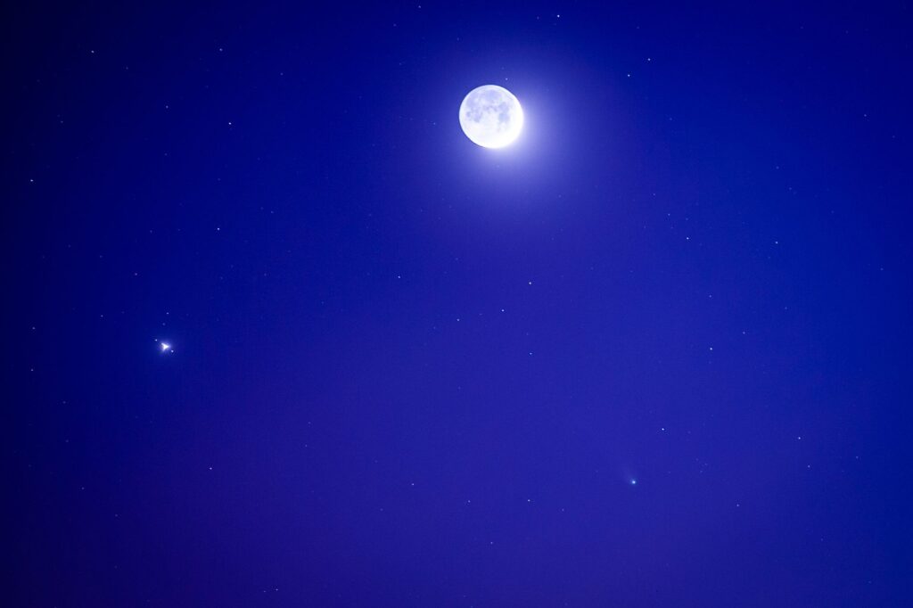 What to know about the’ Devil Comet’ after its closest passing of Earth ...