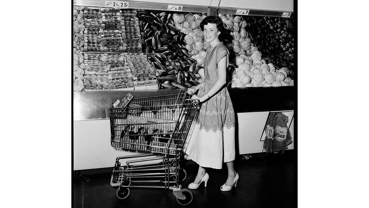 Meet the American who invented the shopping cart, Sylvan Goldman ...