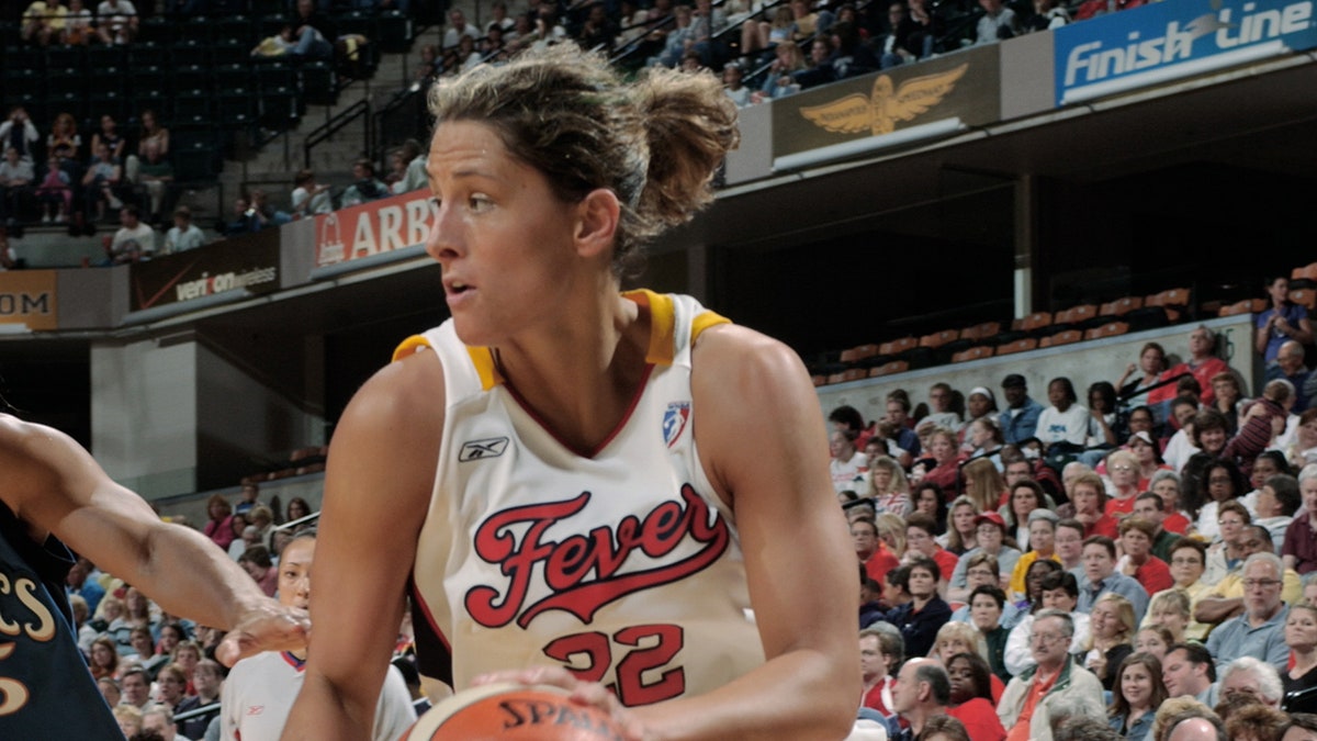 Fever announce former WNBA player Stephanie White as new head coach ...