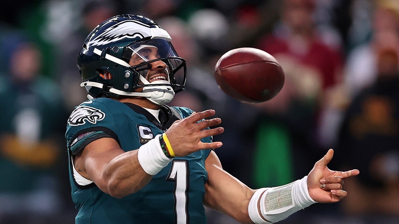 Eagles pummel Commanders, punch ticket to Super Bowl LIX with NFC ...