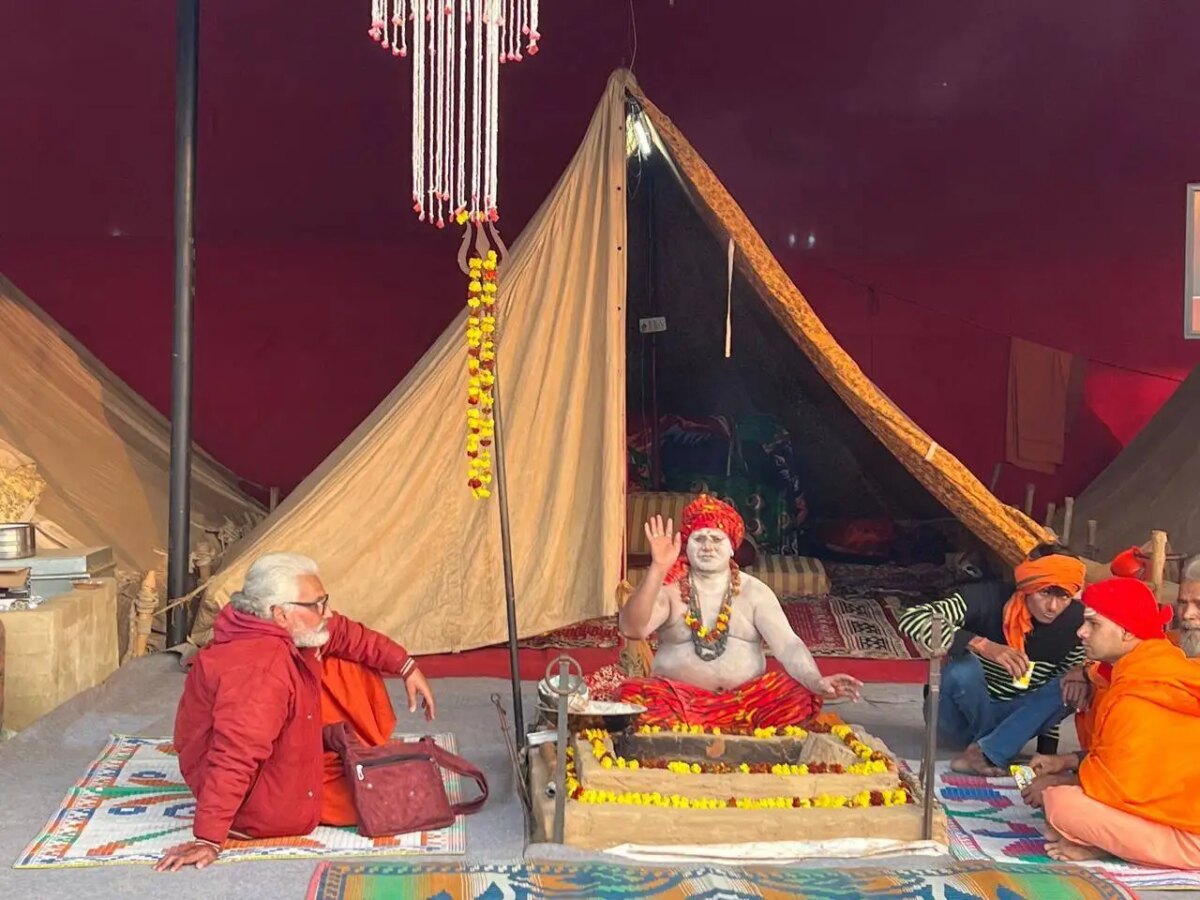 World's largest religious gathering in India underway as hundreds of ...