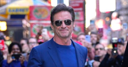 Hugh Jackman’s Family Guide: Meet the Actor’s Parents, Siblings and ...