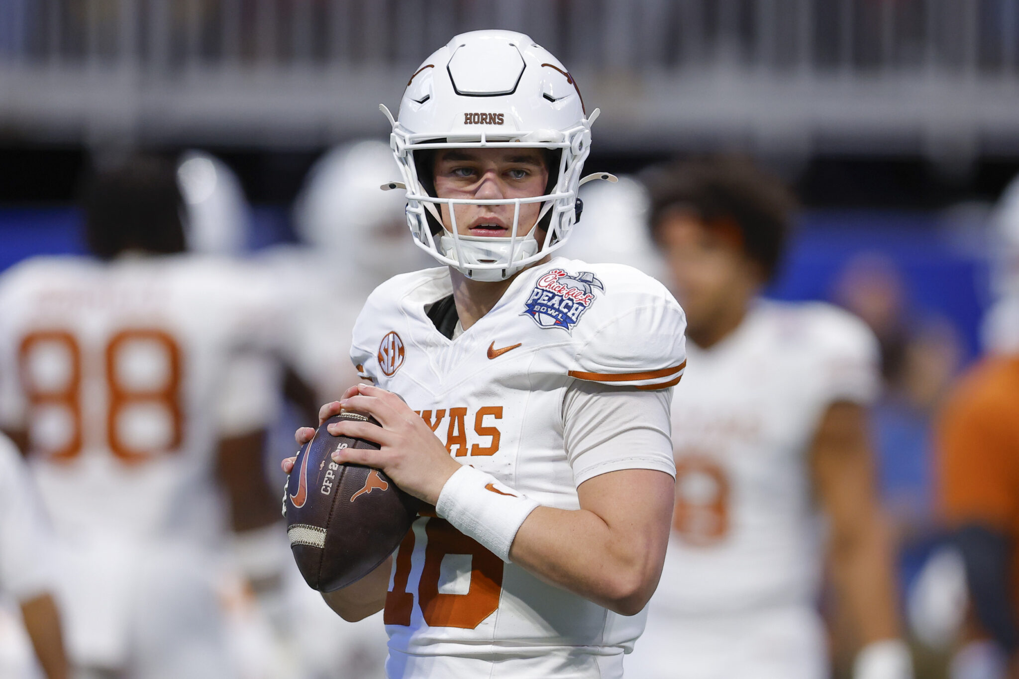 Texas Longhorns QB Arch Manning Receives Head-Turning 2026 NFL Draft ...